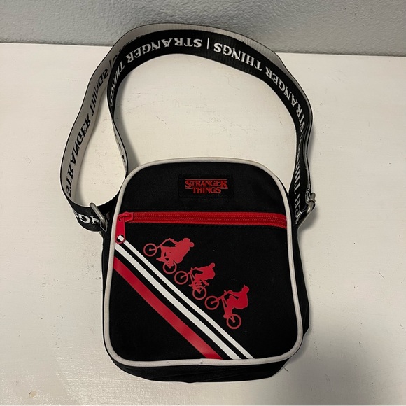 Unbranded | Bags | Stranger Things Crossbody Purse Bag Black Red ...